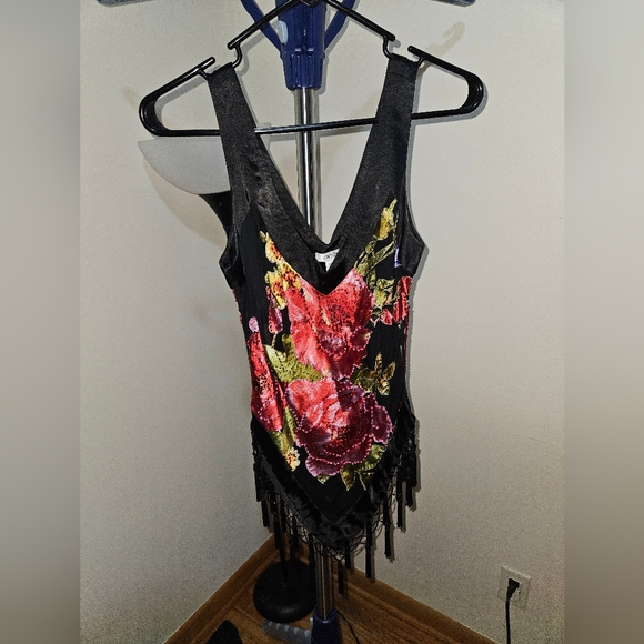 Cache | Tops | Vintage Y2k Cache Bias Cut Beaded Tank Top Floral Print ...